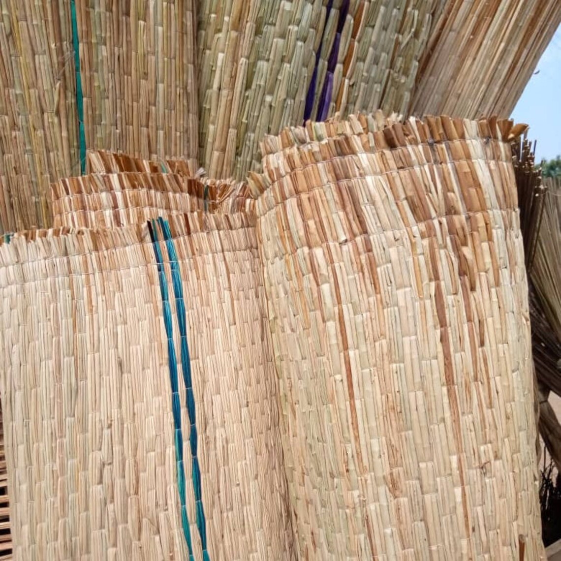 Tapis africain en jonc natte africaine vintage en raphia - Etsy France