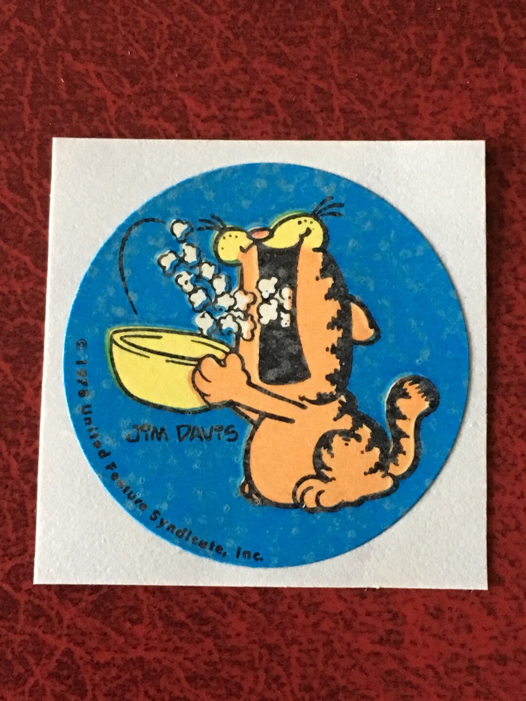 Vintage 1978 Garfield Matte Scratch and Sniff Sticker. Popcorn Smell ...