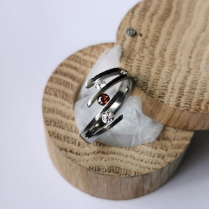 Titanium Tension Ring With Round Brilliant Cut Gemstone Setting ...