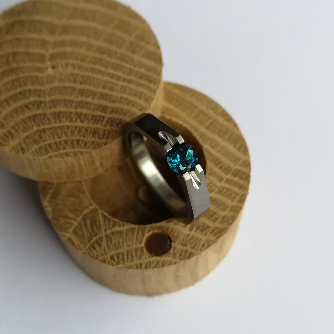 Titanium Tension Ring With Round Diamond Cut Stone Setting. Brushed ...