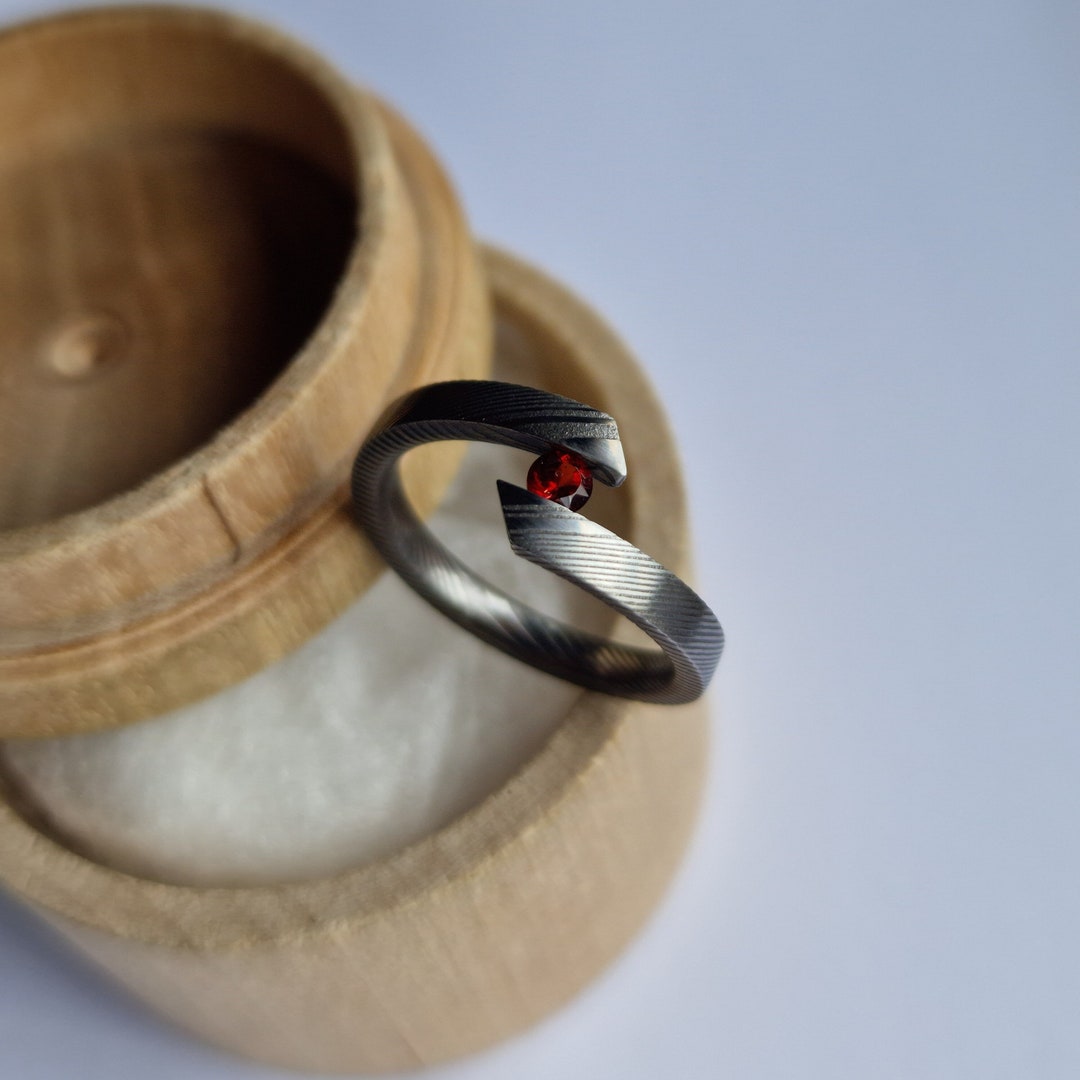 Stainless Damascus Steel Tension Ring With Diamond Cut Stone Setting ...