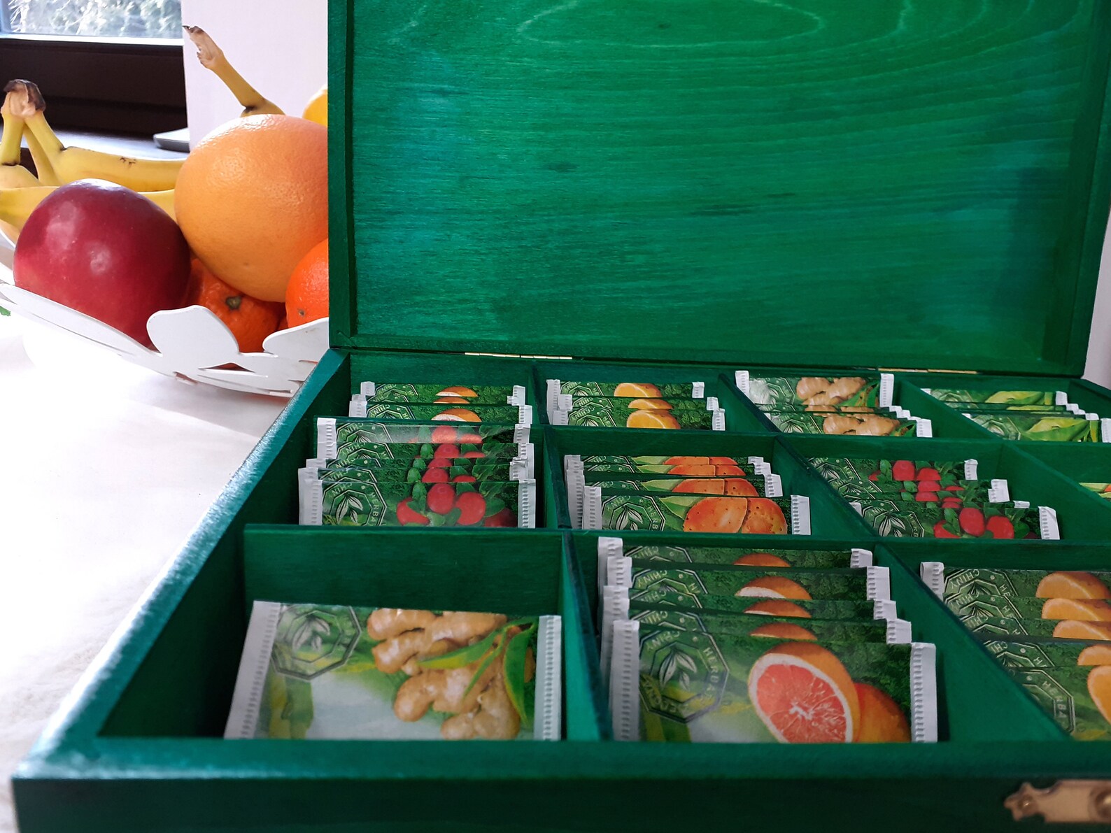 Wooden Elegant Lockable With Latch Hand Made Tea Bag Box With Twelve ...