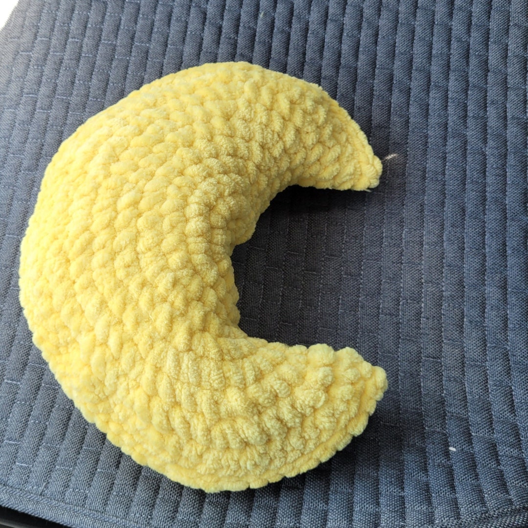 Moon Plushie, Crochet Crescent Moon Plushie Pillow - Etsy