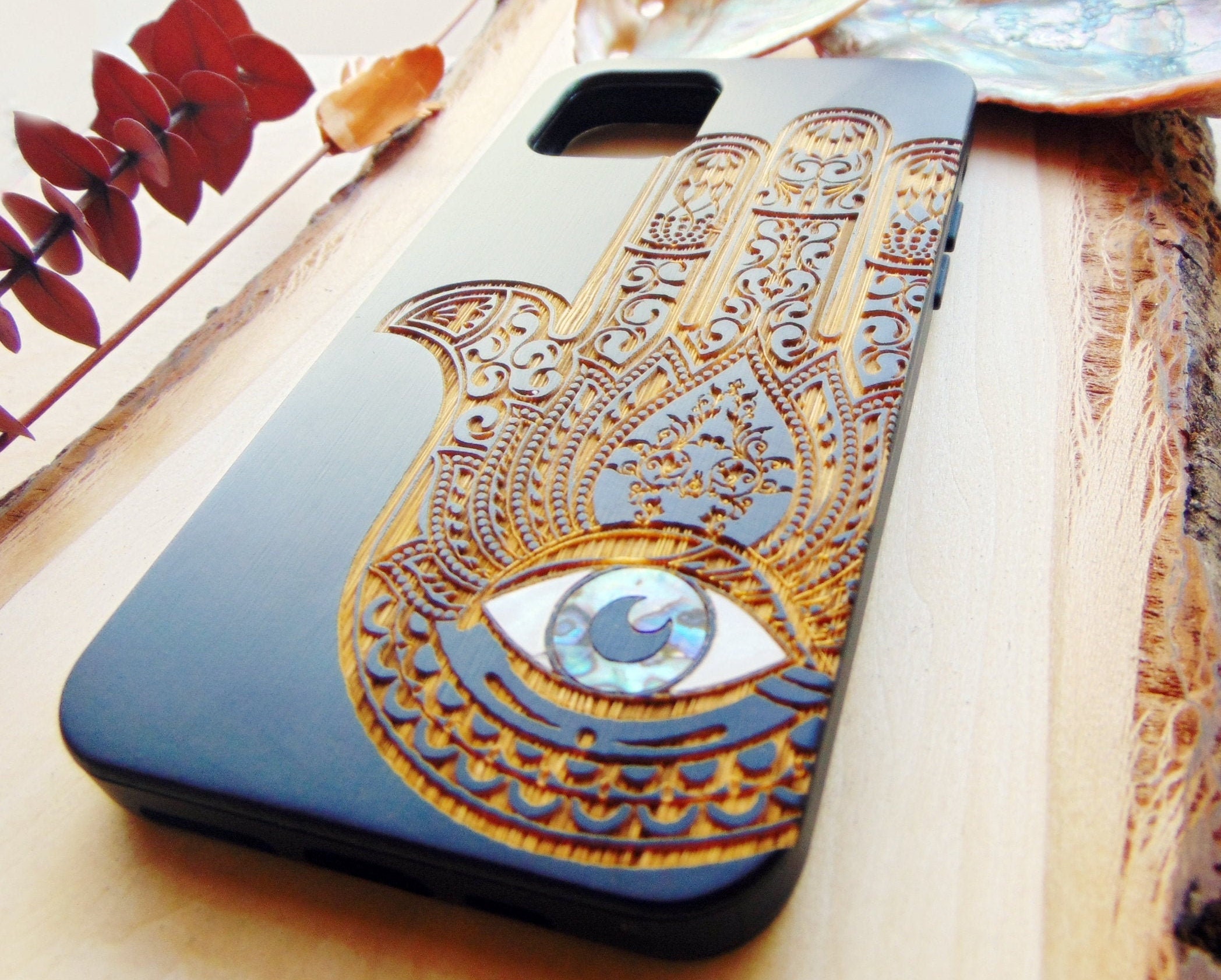 Hamsa design, wood iphone case, abalone shell inlay,, iphone 11 12 PRO ...