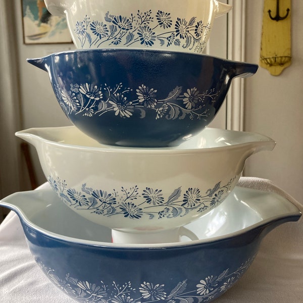 Pyrex Vintage Mixing Bowls Blue Horizon Cinderella - Etsy