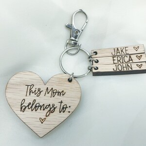 Personalized Mom Keychain: Engraved Heart & Name Charms - Etsy