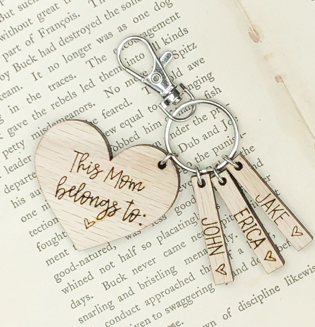 Personalized Mom Keychain: Engraved Heart & Name Charms - Etsy
