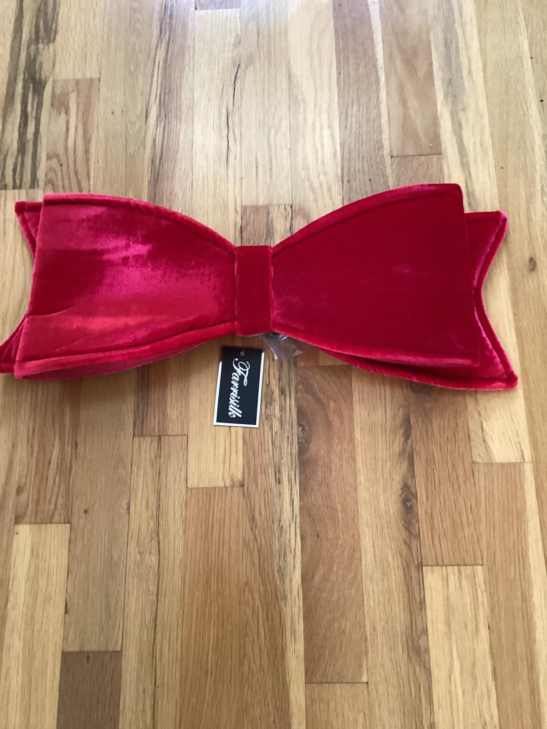 Large Red Velvet Christmas Bow: Holiday Wreath Decor - Etsy