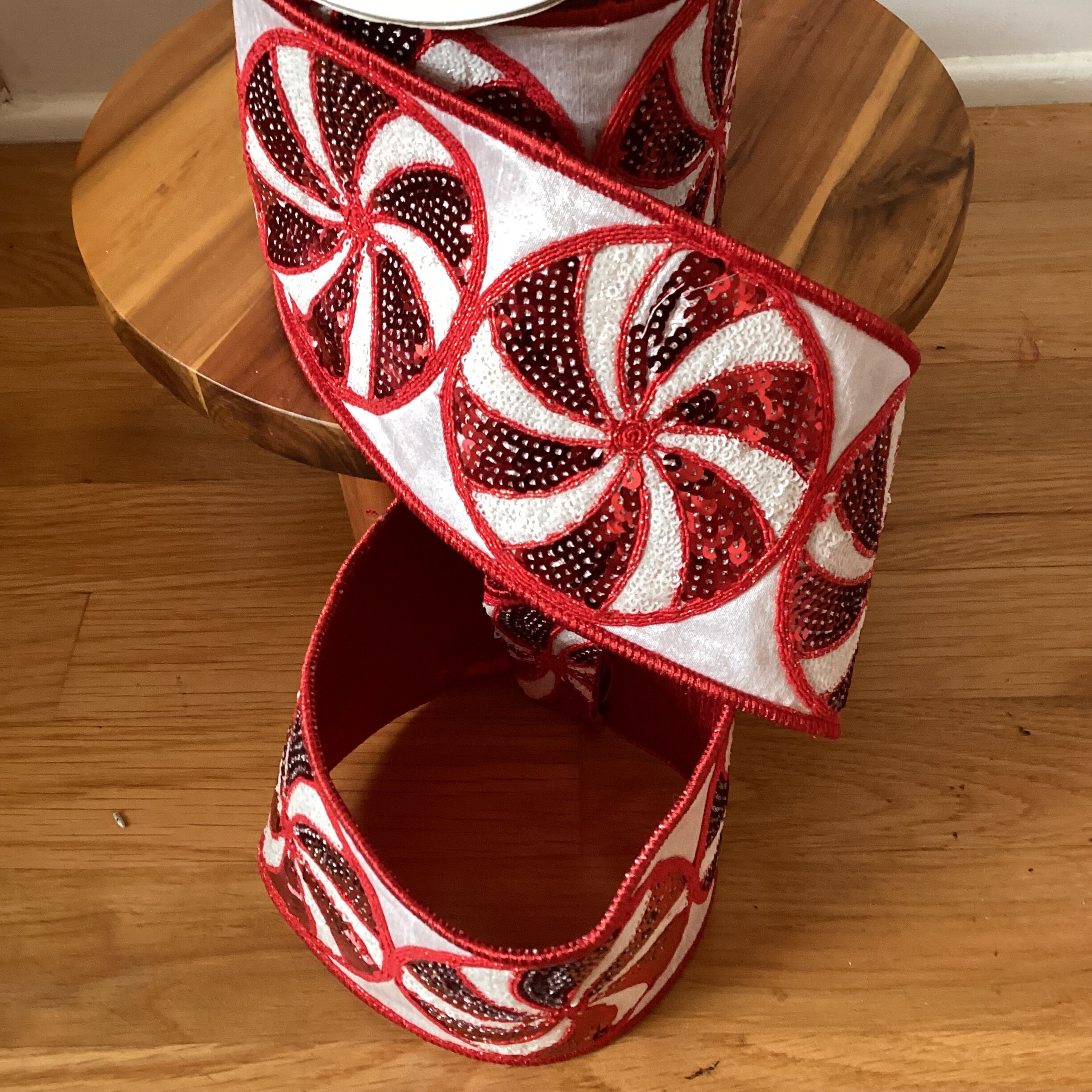 4 Red and White Peppermint Sequin Wired Ribbon Red and White - Etsy