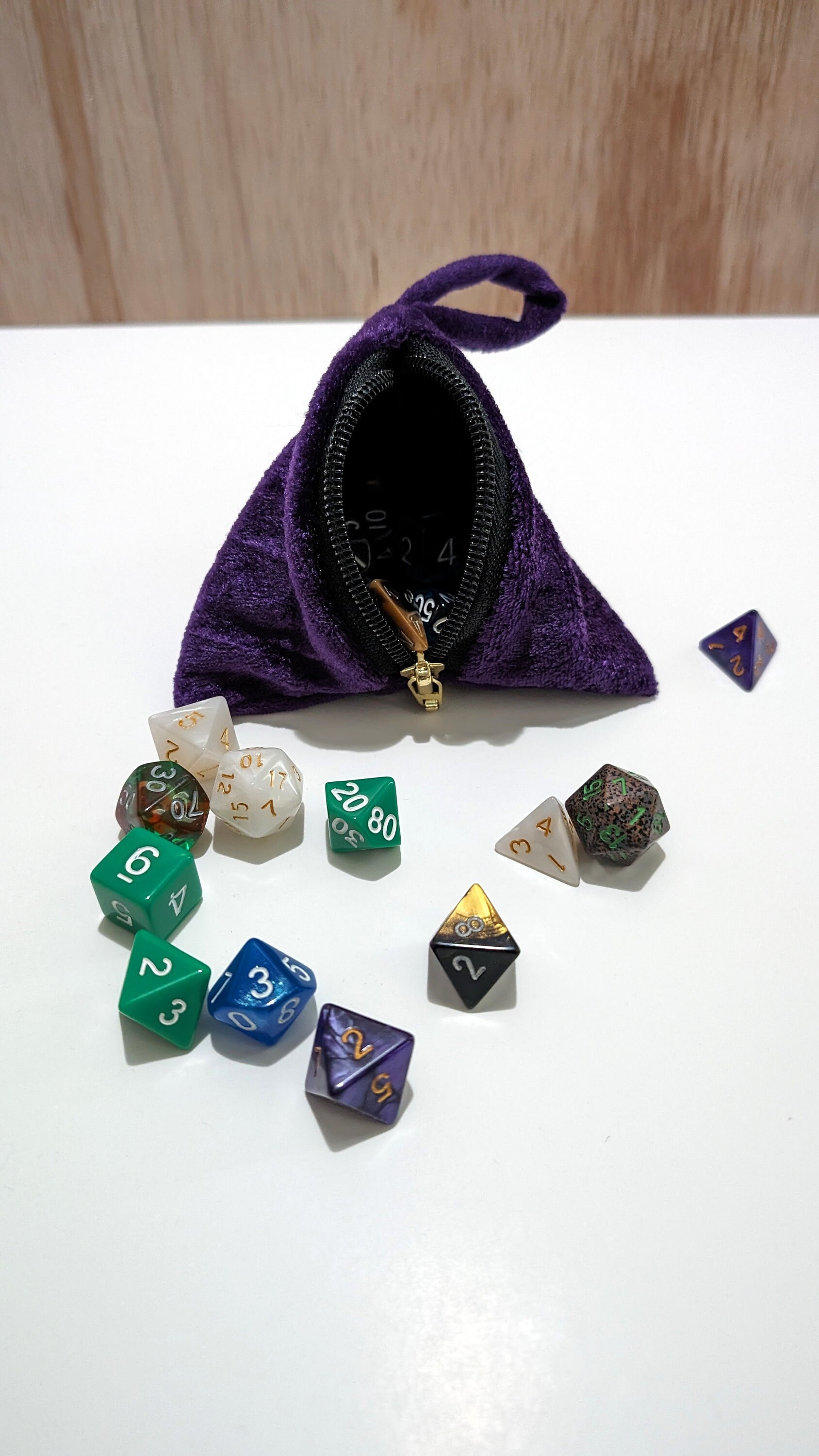 Small D4 Triangle Dice or Trinket Bag for Key Chains and Backpaks ...