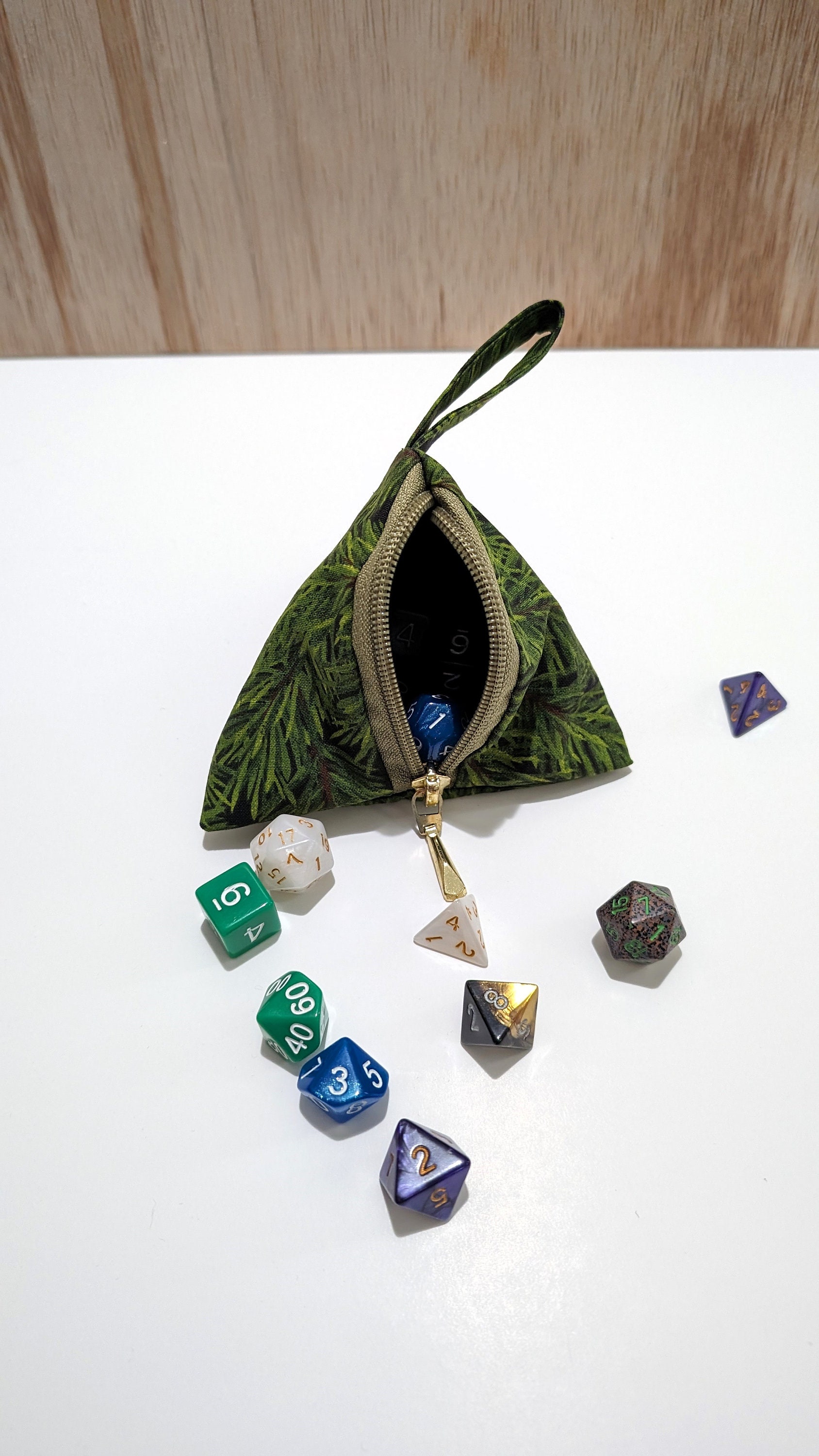 Small D4 Triangle Dice or Trinket Bag for Key Chains and Backpaks ...