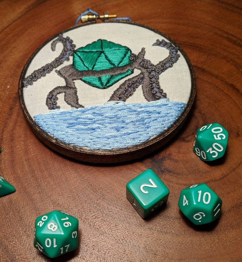 Kracken D20 Dice Embroidery Hoop Nerdy Home Wall Decor - Etsy