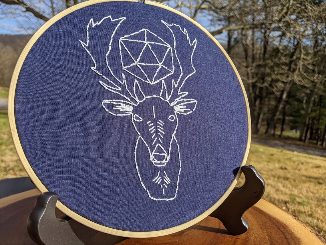Druid Stag D20 Dice Embroidery Hoop - Etsy