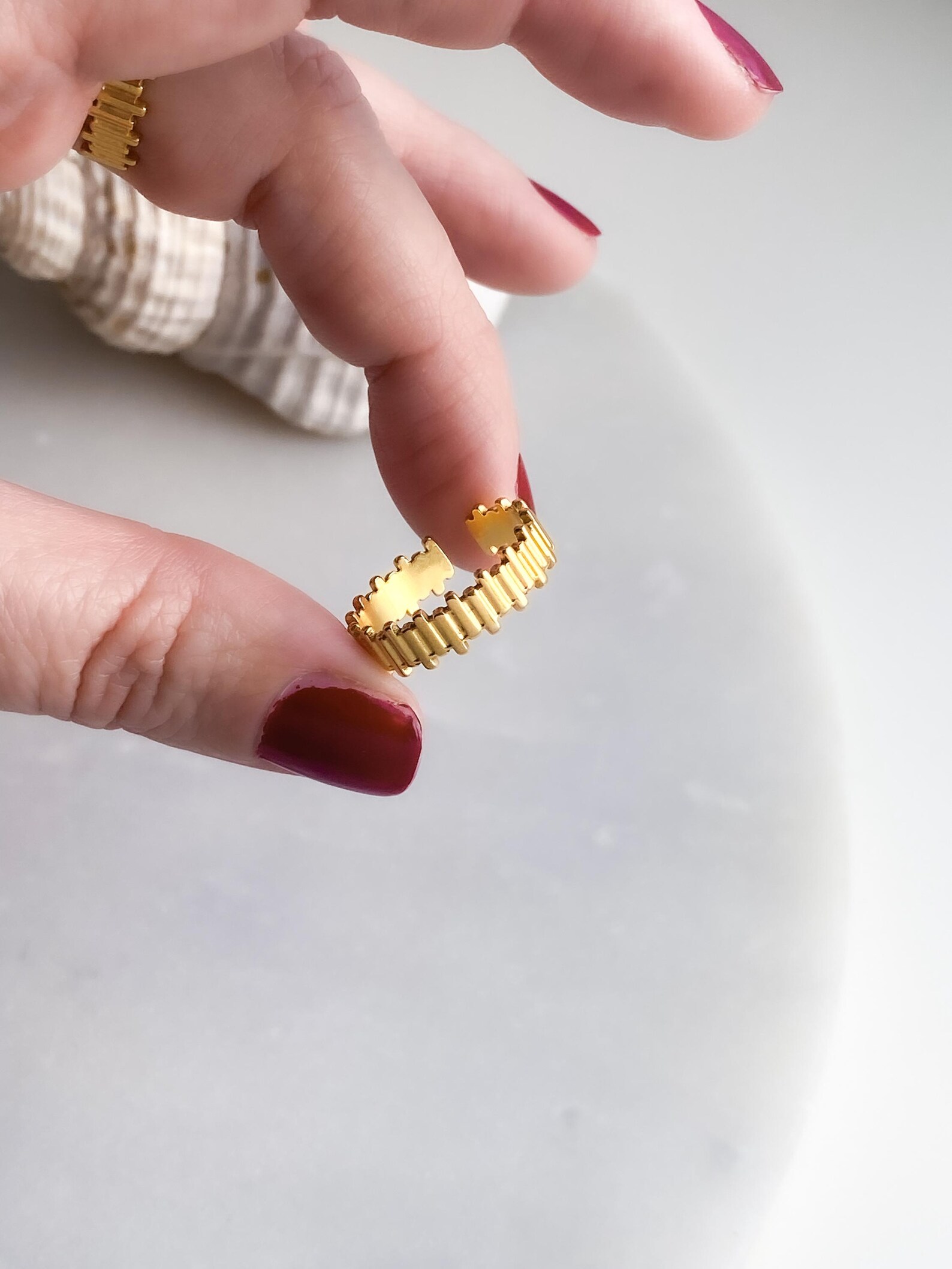 Organic Shape Wide Band With Lines, Antique Gold Knuckle Ring ...