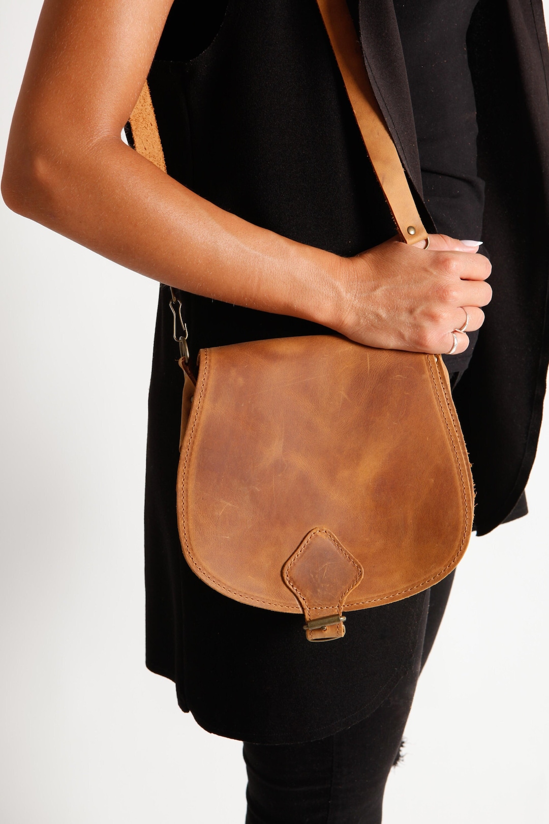 DIONE Medium, Genuine Leather Crossbody Bag, Saddle Bag, Leather ...