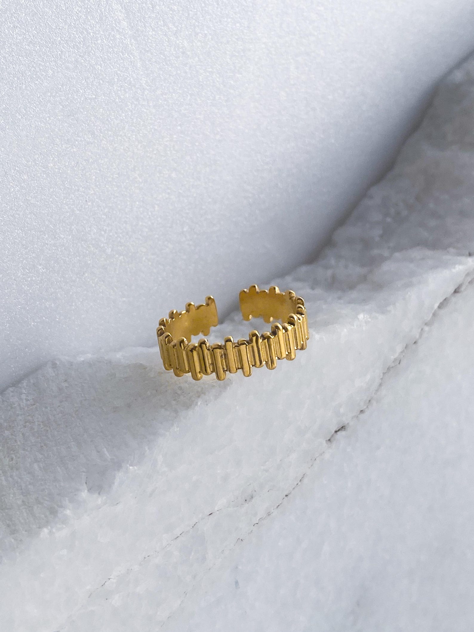 Organic Shape Wide Band With Lines, Antique Gold Knuckle Ring ...