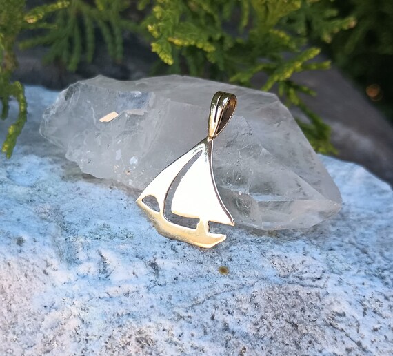 14K Gold Sailboat Pendant, Vintage Solid 14KT Yellow … - Gem