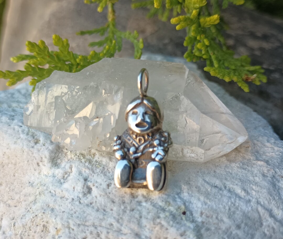 Sterling Silver Storyteller Pendant Charm, Native American 925 Jewelry ...