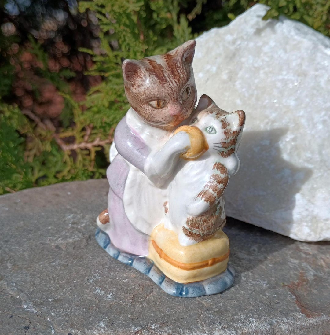 BEATRIX POTTER'S Vintage Figurine, Tabitha Twitchit and Miss Moppet ...