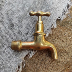 Vintage Water Tap Water Valve Antique Brass Water Faucet Retro Bathroom ...