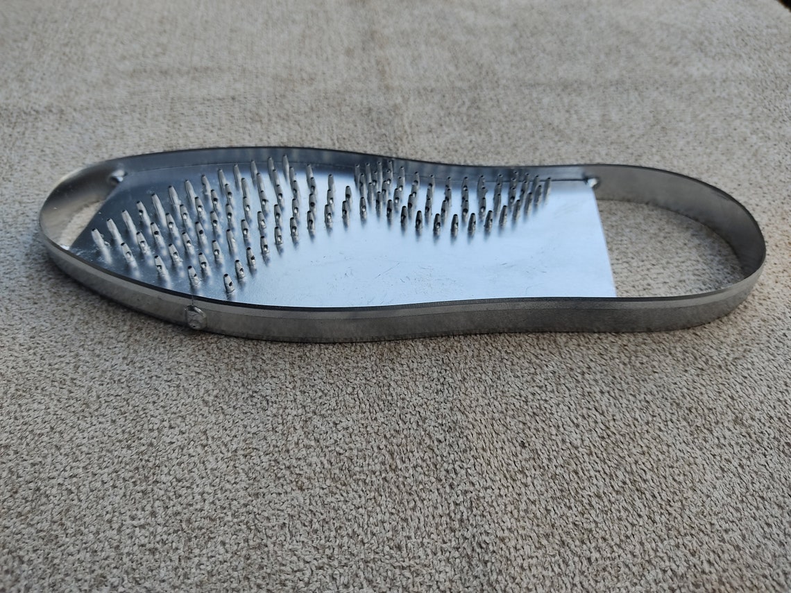 Perforating cutter for cutting out the insole - Etsy 日本