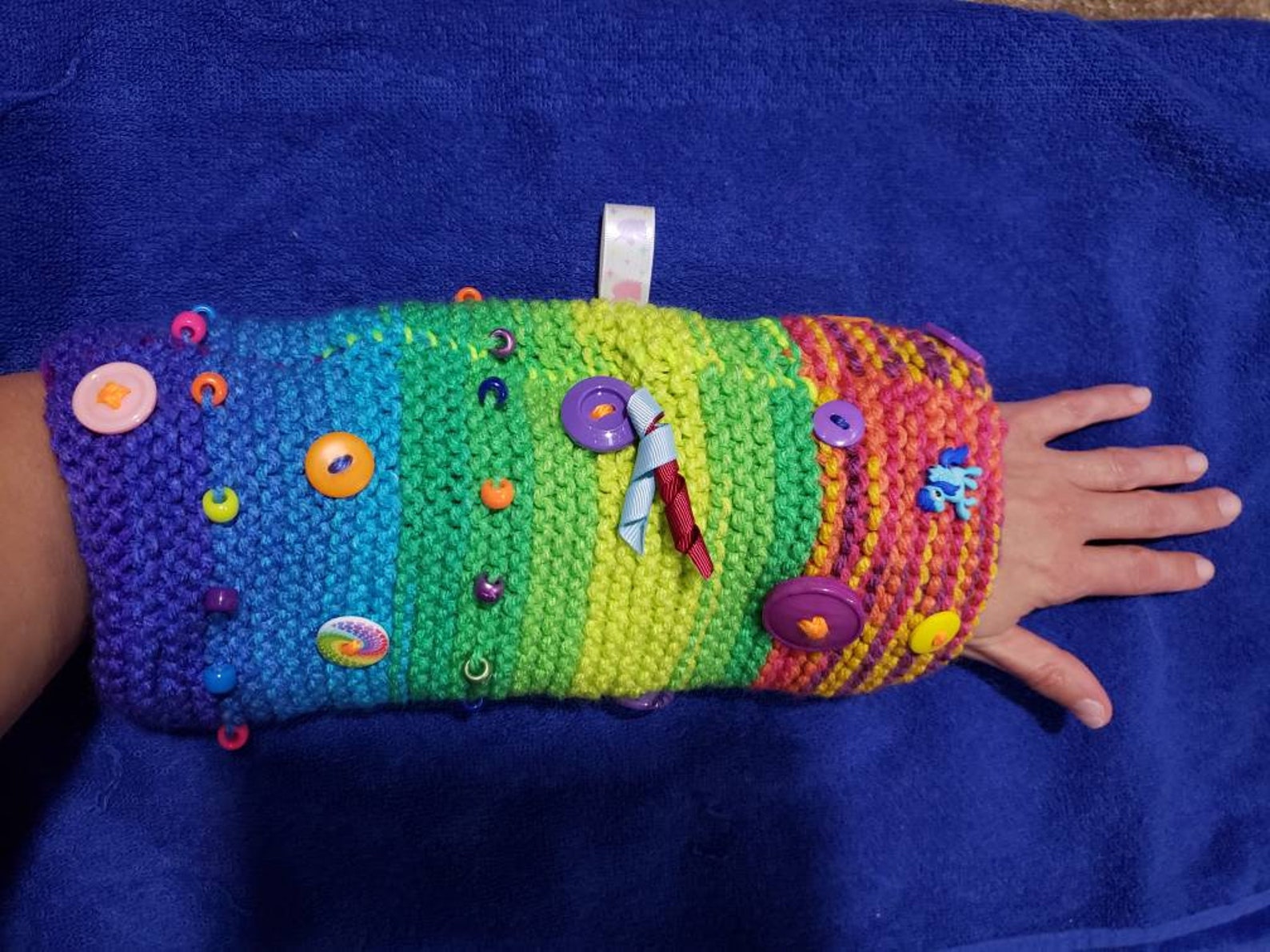 Fidget Sleeve/sensory Muff Twiddle Fiddle Alzheimer's Dementia A.D.H.D ...