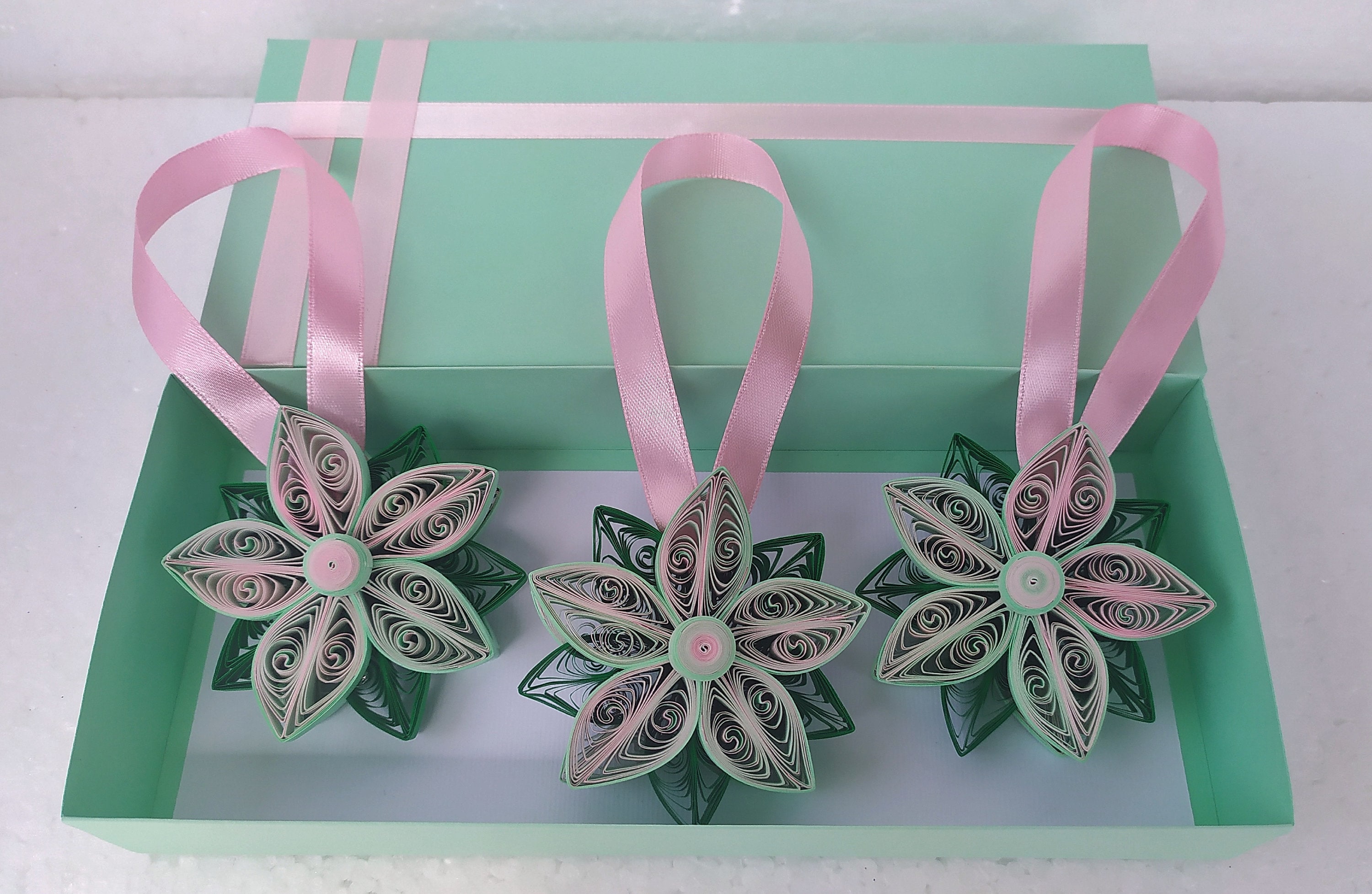 Quilling Gift Flower Ornament Set of 3 | Etsy
