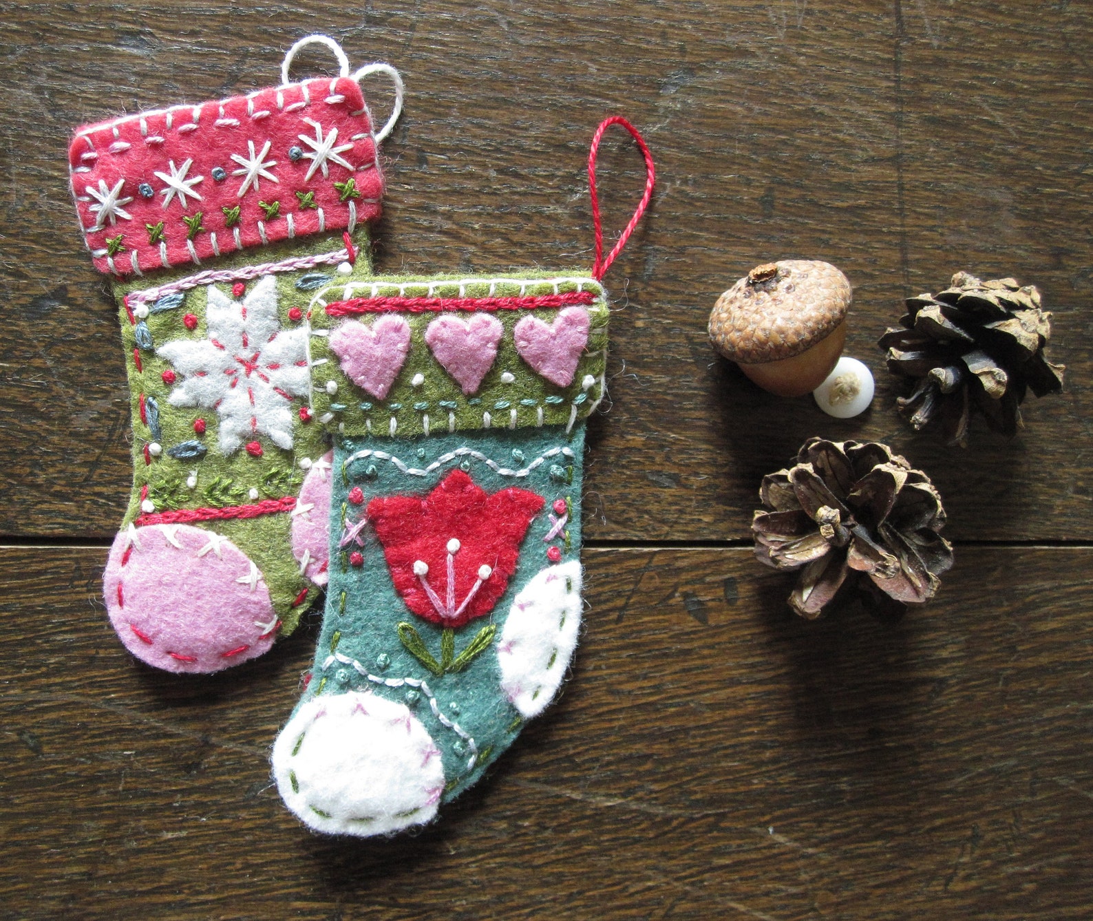 Pattern and Instructions - Whimsical Felt Folk Art Stocking Ornament ...