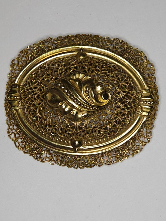 Vintage Large Art Nouveau Filigree Brass Brooch B-1-9 - Gem