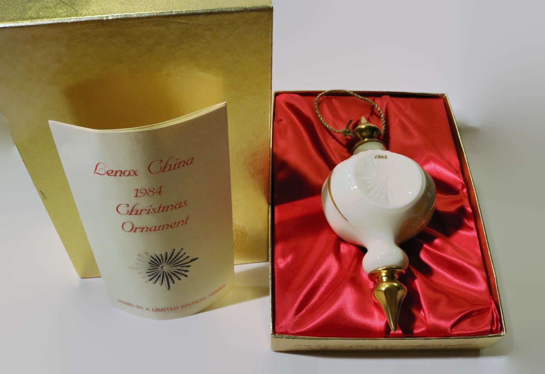 1984 Lenox Traditional Reflector Annual Christmas Ornament