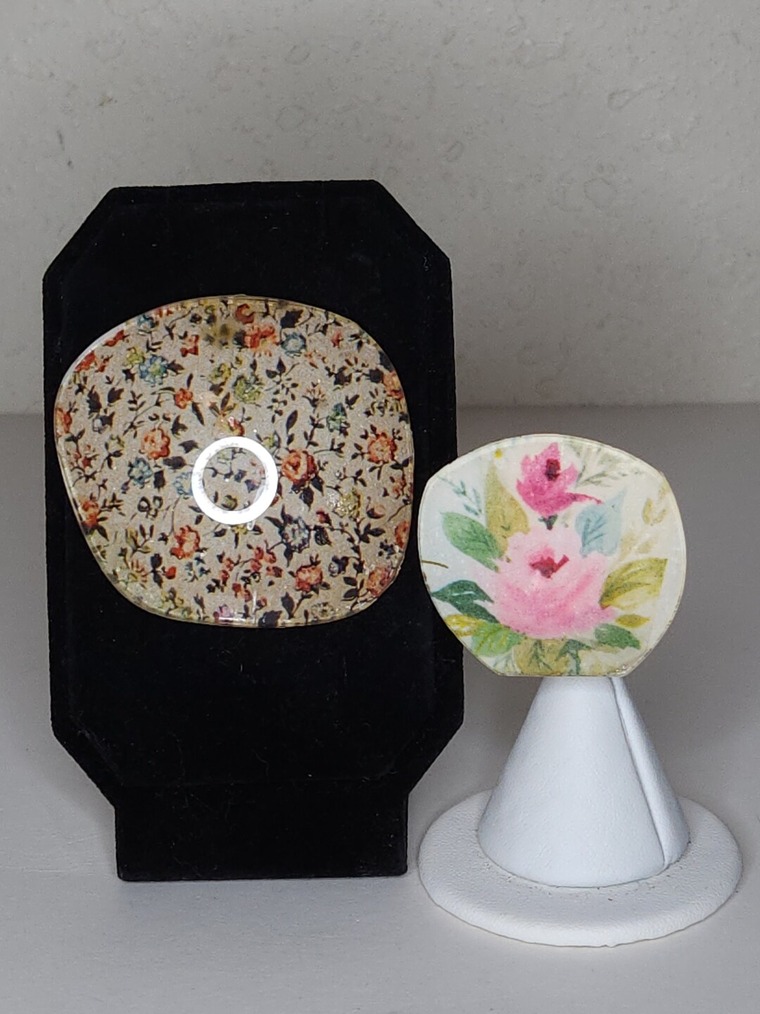 Vintage Eyeglass Lens With Floral Paper Two Brooch Pins B-1-75 - Etsy