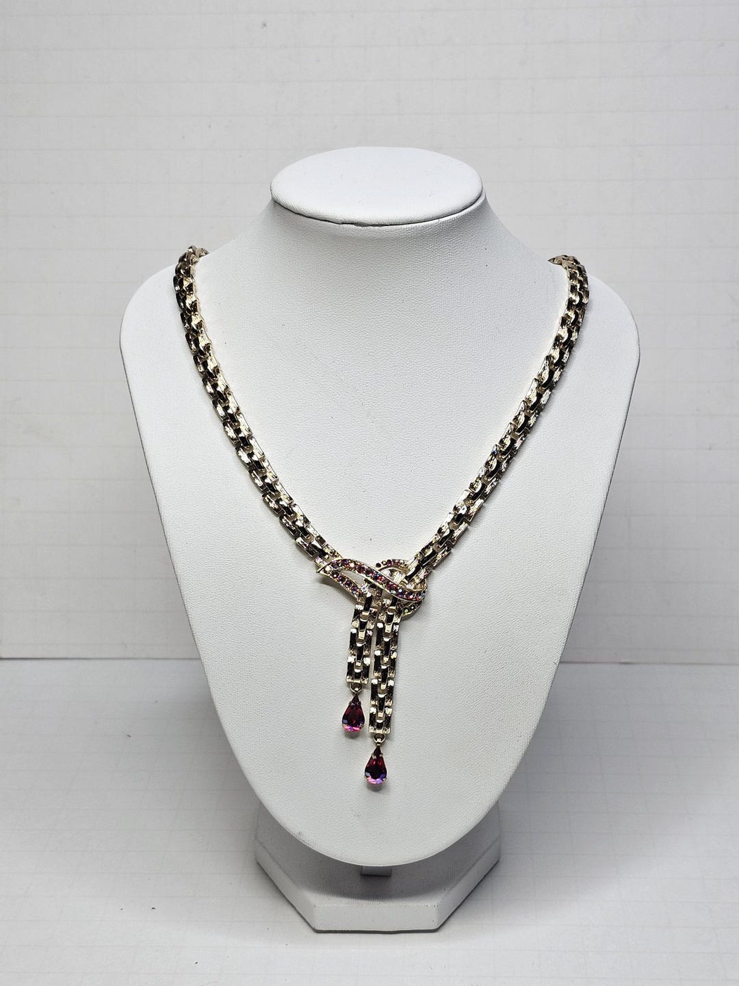 Vintage Gold Tone Coro Ruby Red Aurora Borealis AB Rhinestone Necklace ...