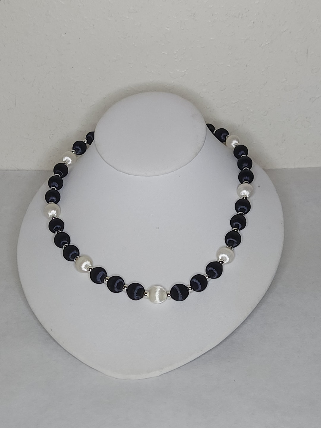 Vintage Black and White Silk Thread Wrapped Beads With Silver Tone ...