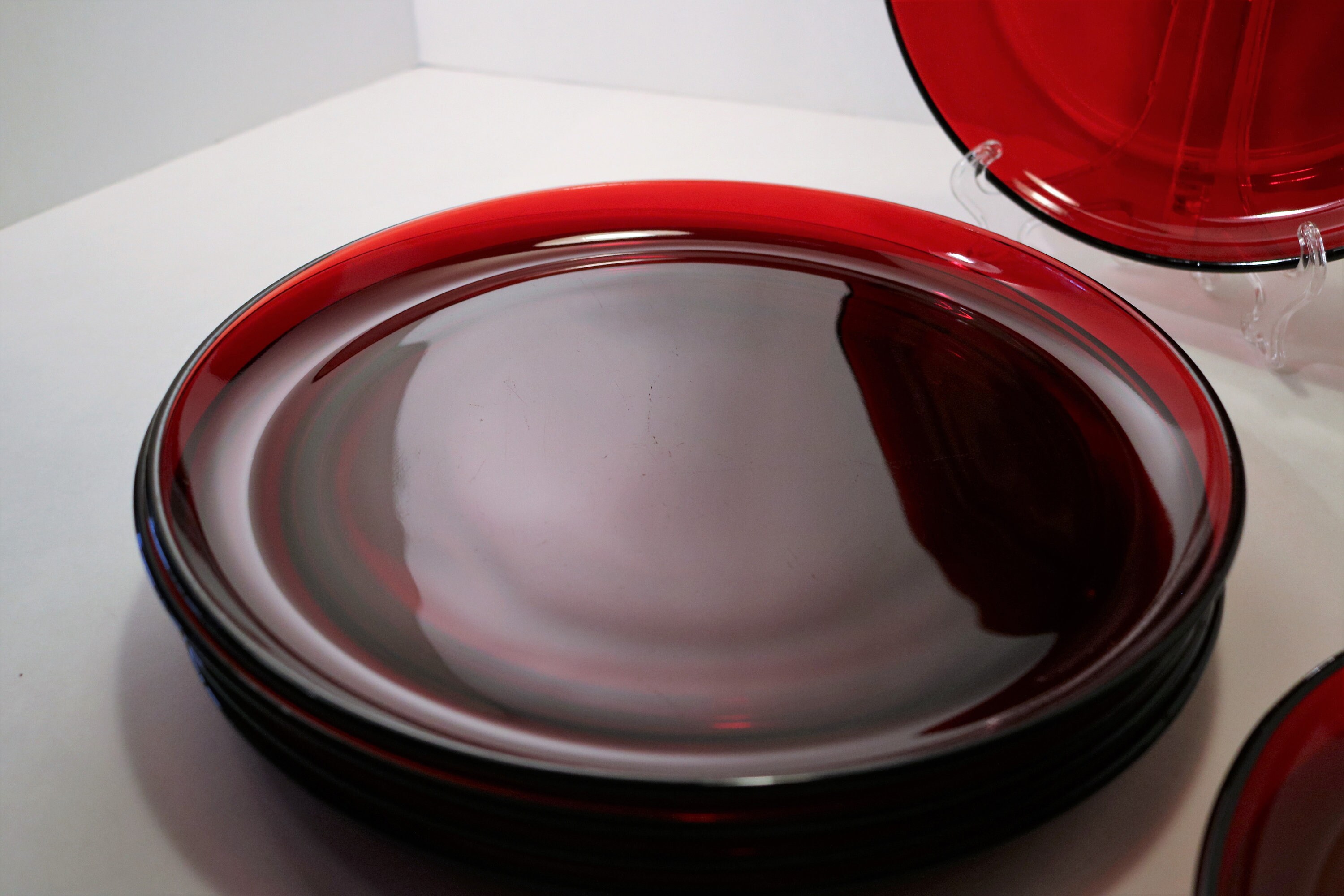 24 HOLD - c.1930-50's Ruby Red 9 Round Plate with Rolled Edge (1 ...