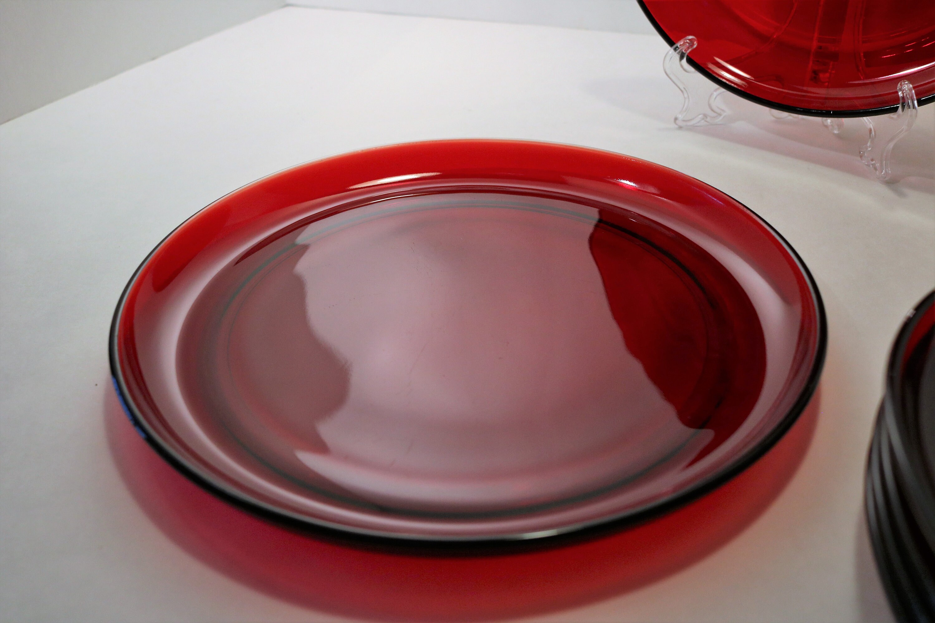 24 HOLD - c.1930-50's Ruby Red 9 Round Plate with Rolled Edge (1 ...
