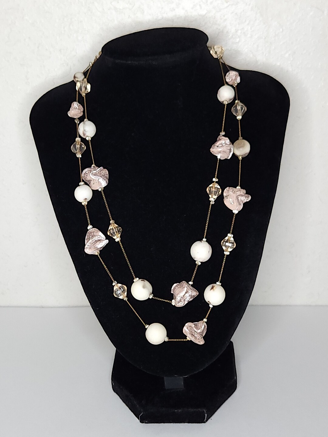 Vintage Japan Marked Interesting Pinched Resin Stationed Bead and Gold ...