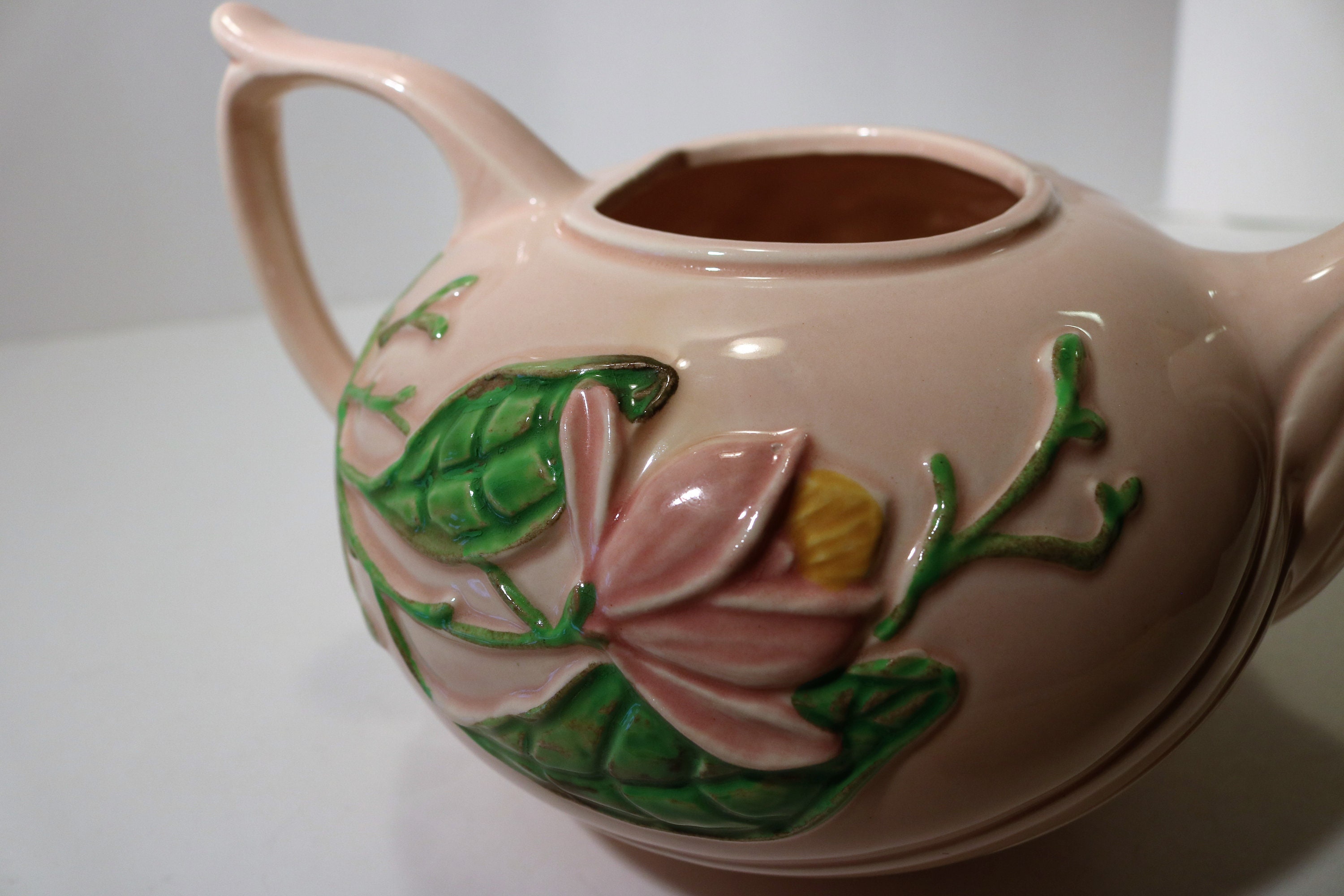 1940's Hull Art Pottery H-20 6 1/2 New Magnolia (Pink Flower) Tea Pot ...