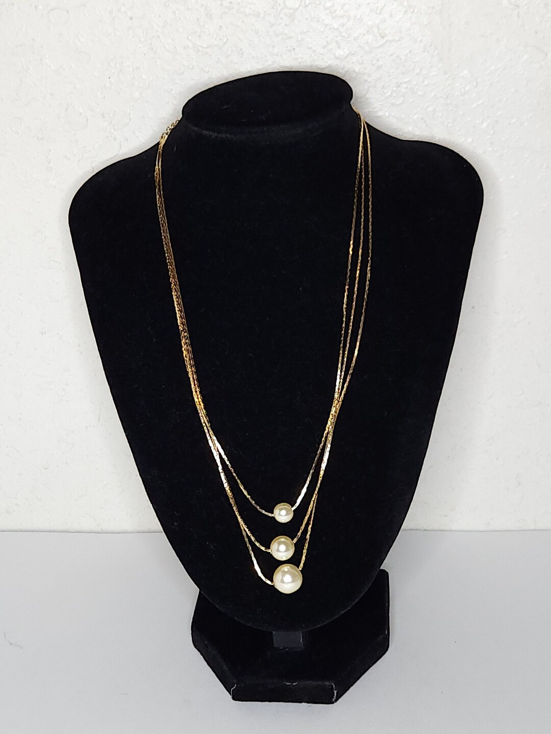 Vintage Three Strand Gold Tone Snake Chain With Graduated Faux Pearls ...