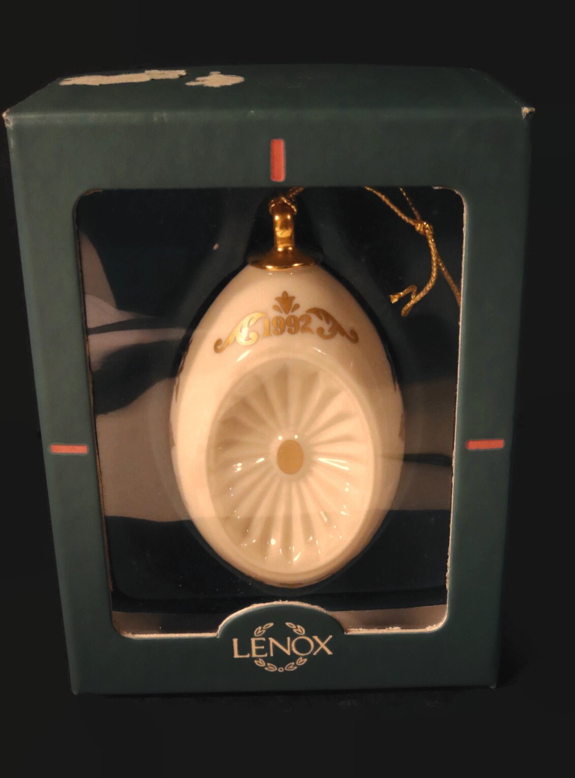 1992 Lenox Traditional Reflector Annual Ornament