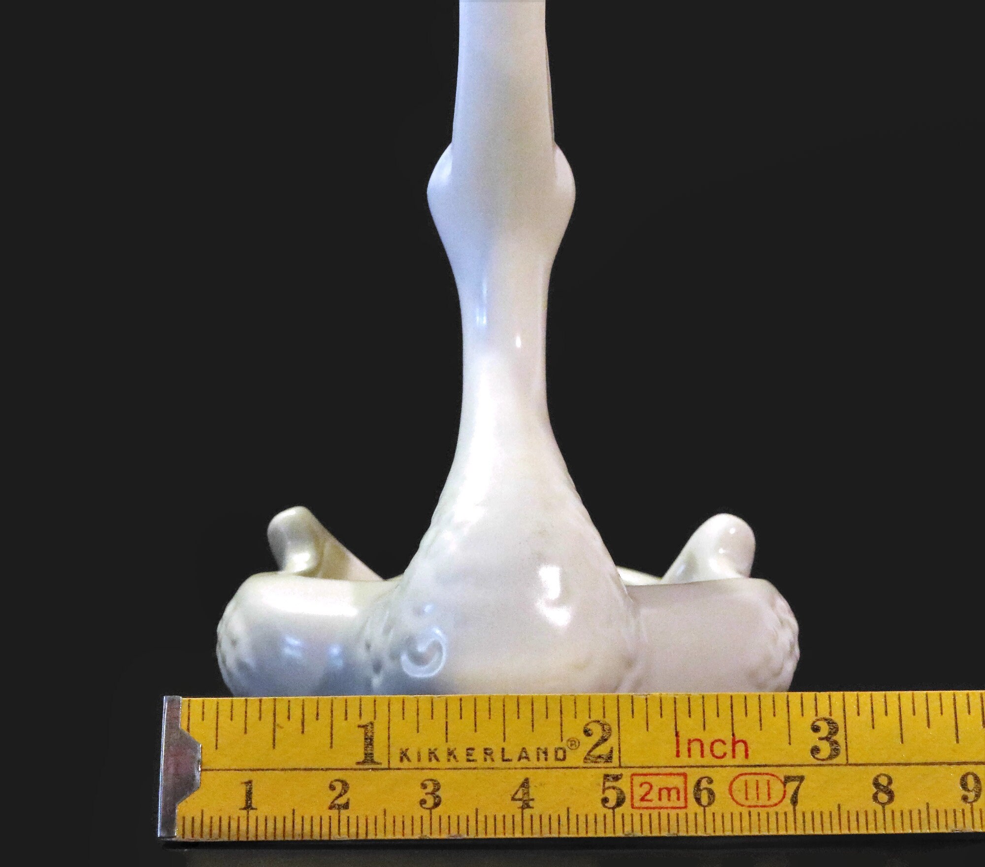 Hull 23 Swan Planters Large and Small Set of 2 in Ivory White Satin (2)