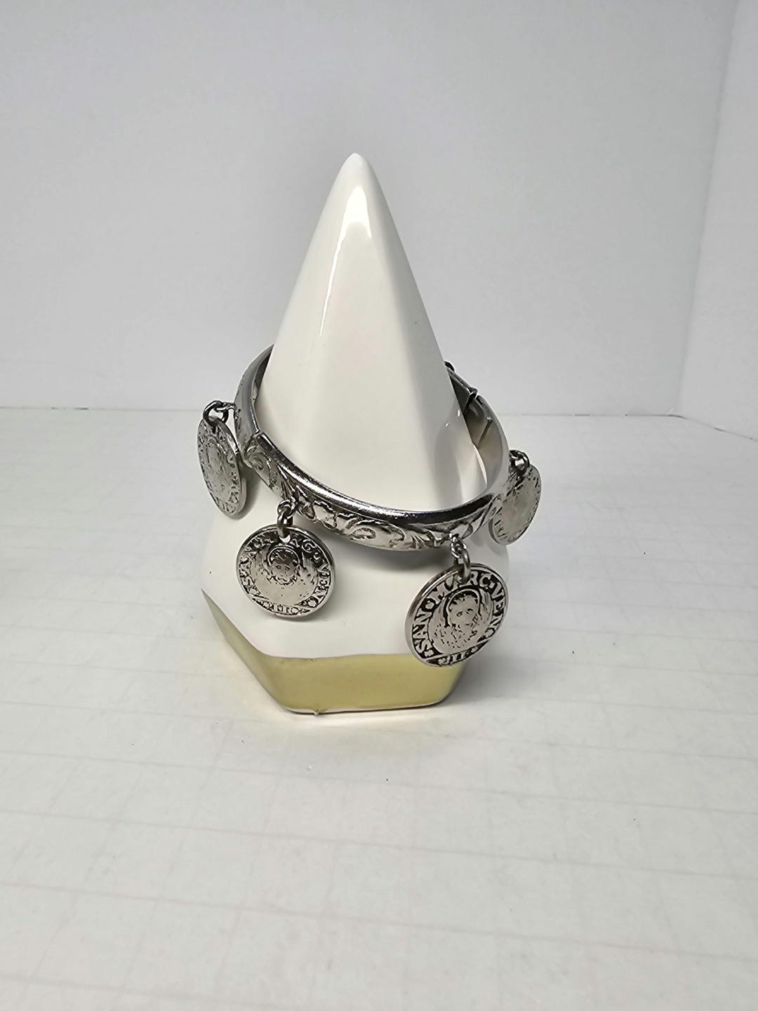 Vintage Whiting and Davis Coin Clamper Bracelet Silver Tone Sz 6.5 D-5 ...