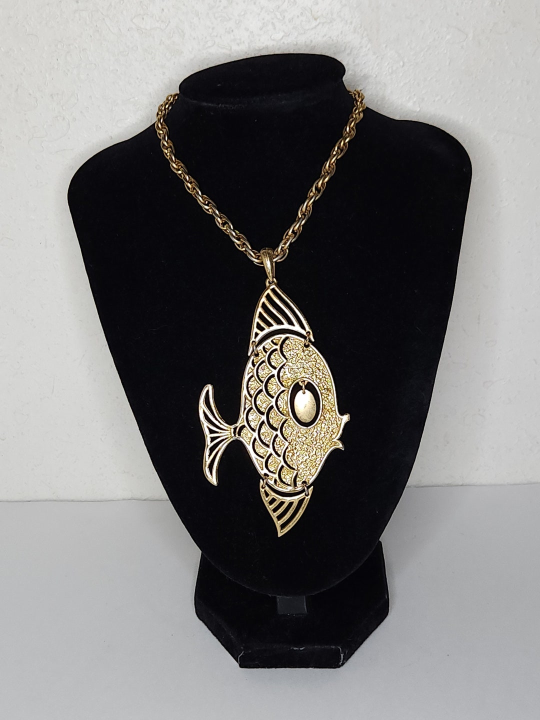 Vintage Gold Tone Large Fish Pendant on Rope Chain Necklace D-1-25 - Etsy