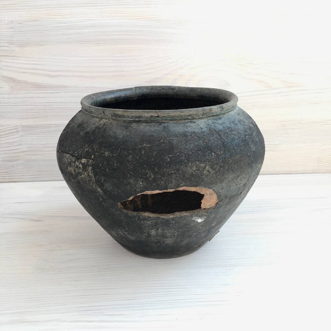 Big Very Old Black Pot for Garden Vintage Ceramic Ancient Vase Rural ...