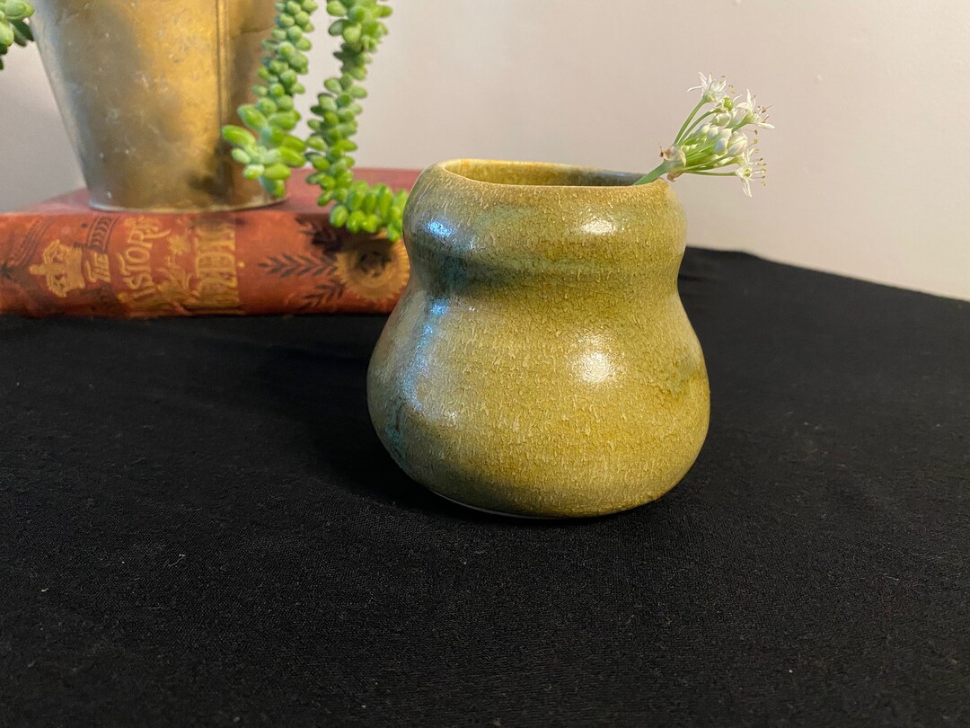 Green Wavy Pot - Etsy