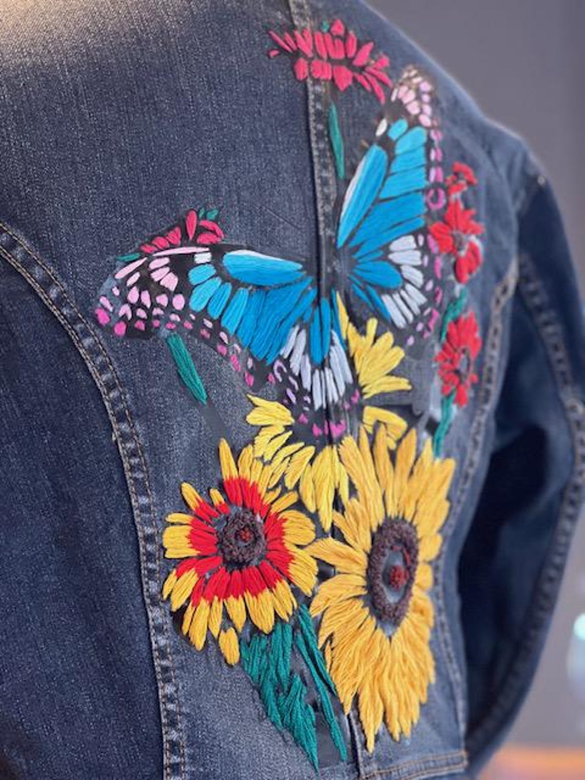 Hand Embroidered Denim Jacket, Custom Embroidery, Embroidery Art ...