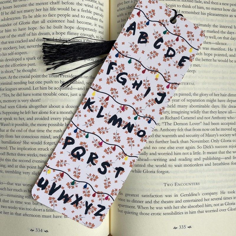 Strangers Things Bookmarks - Etsy