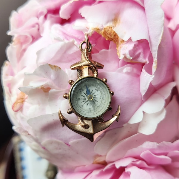 Old Compass Pendant - Etsy
