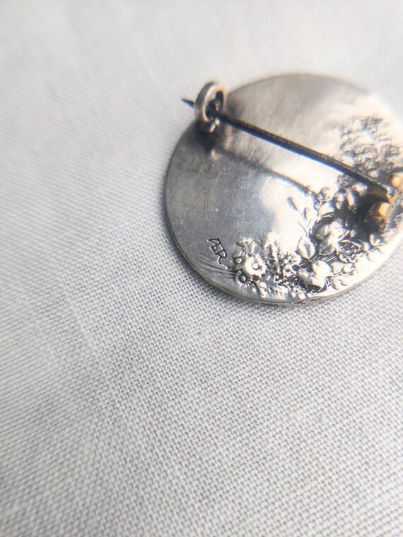 Antique Saint Cecilia French Art Nouveau silver brooc… - Gem