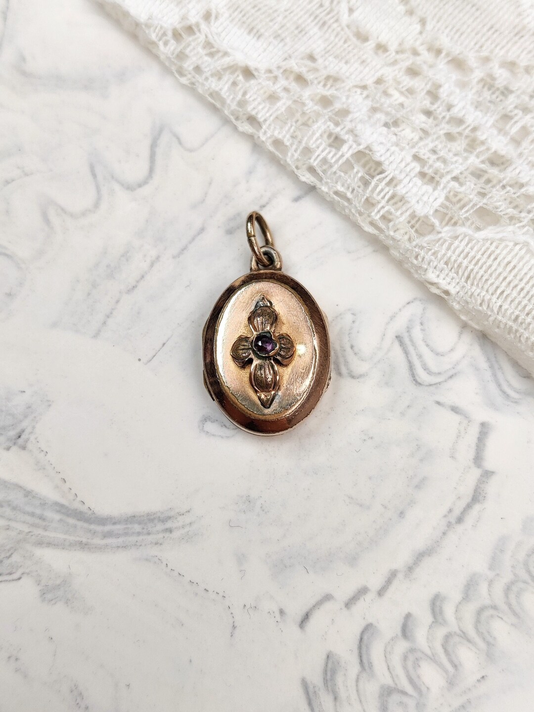 Small Antique Edwardian Rose Gold Plated and Rose Glass Stone Locket ...