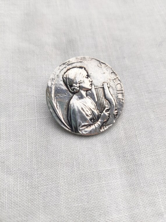 Antique Saint Cecilia French Art Nouveau silver brooc… - Gem